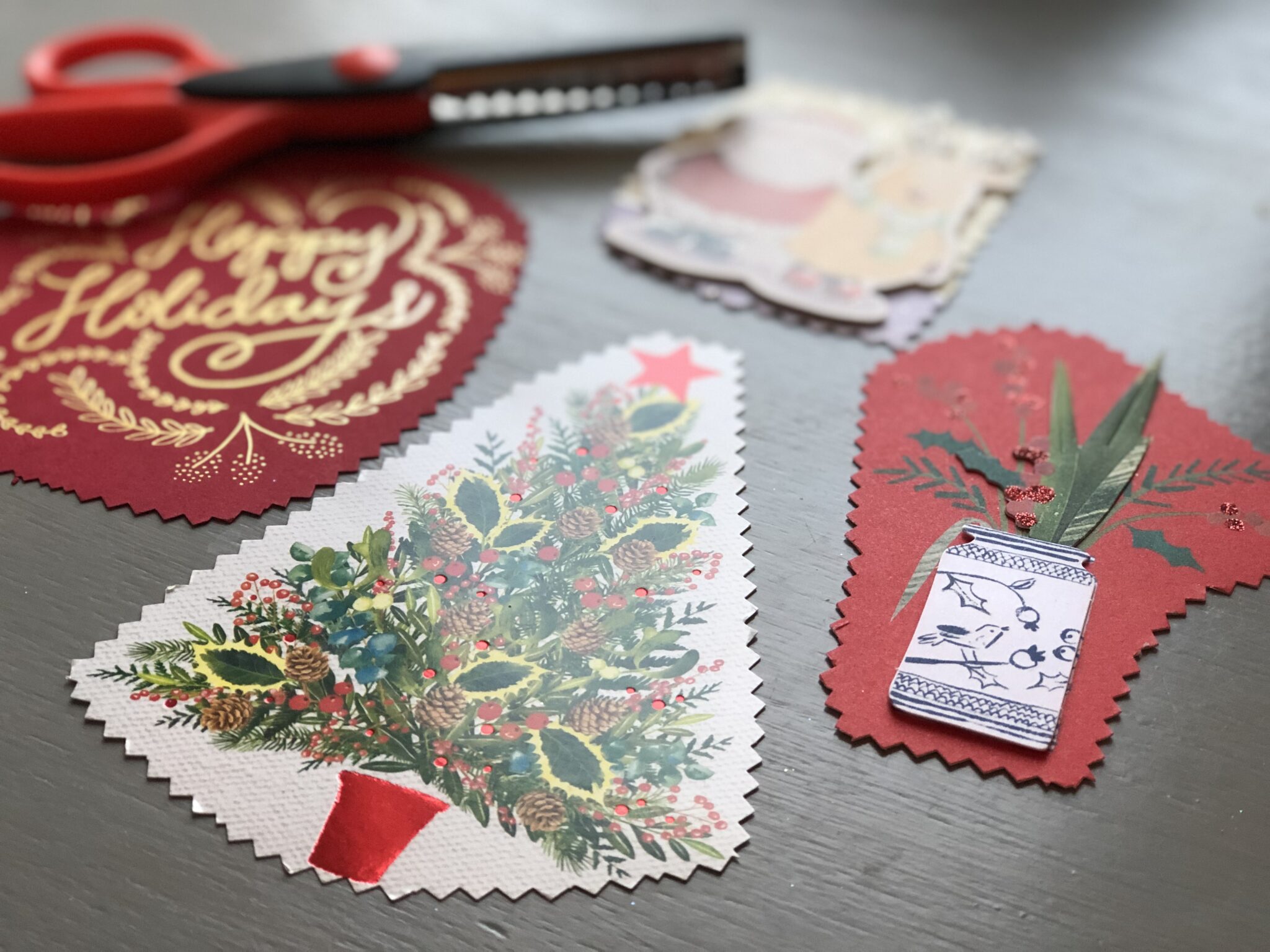 How to Reuse Christmas Cards as Gift Tags - Upcycle My Stuff