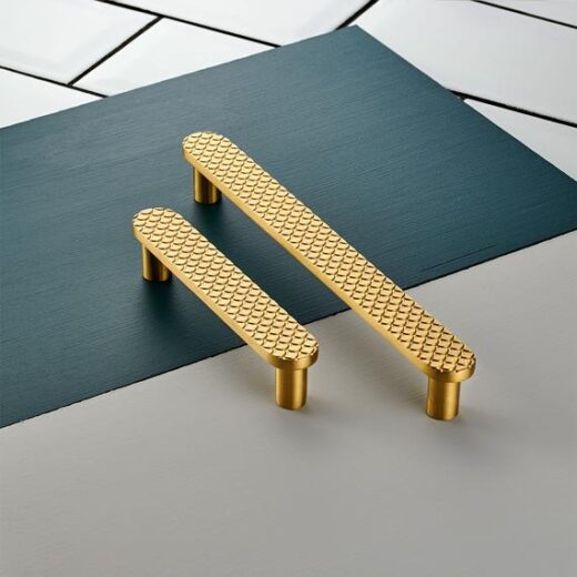 63 Gorgeous Replacement Handles for your Kitchen Cabinets