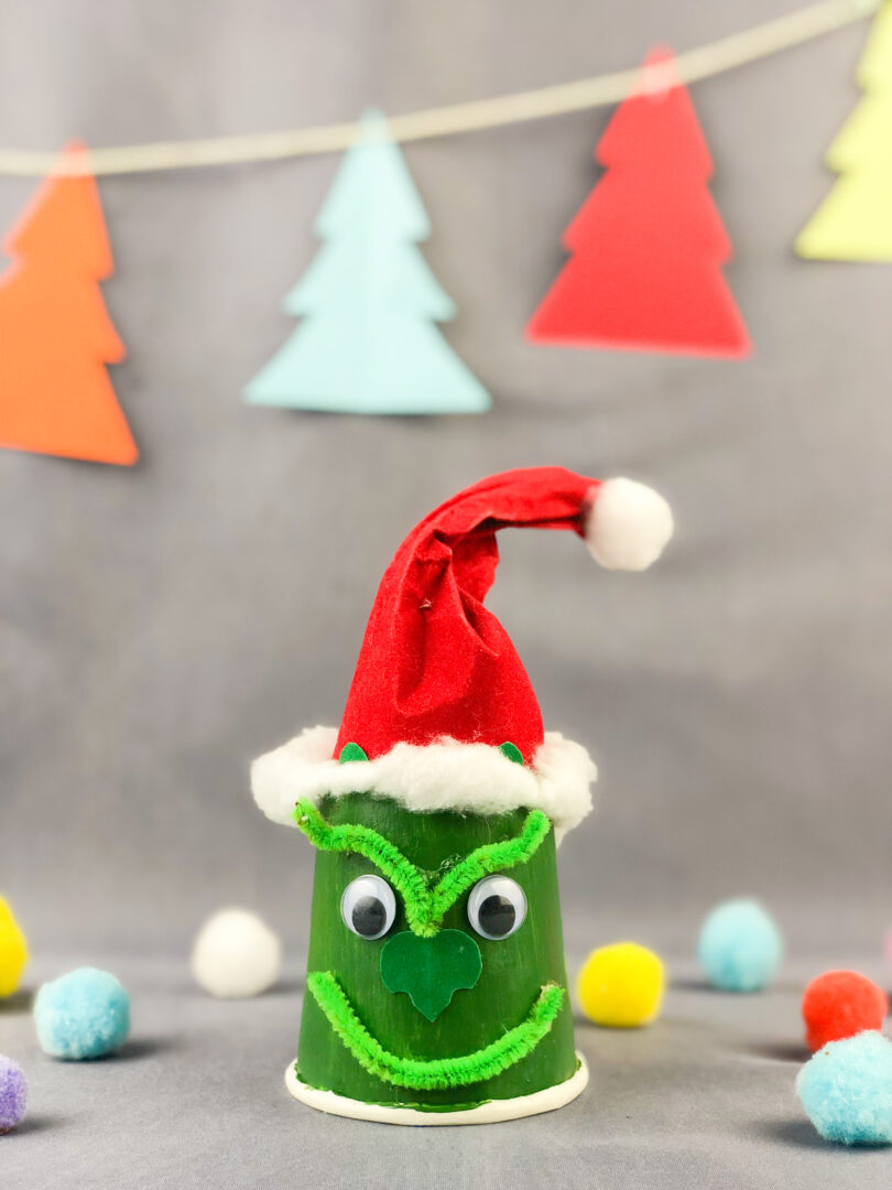 Easy Kid's Grinch Christmas Craft with a Paper Cup!