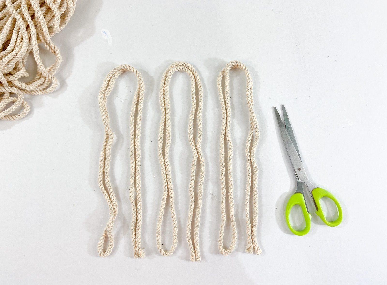 Craft Your Macrame DIY Headband Today - Upcycle My Stuff
